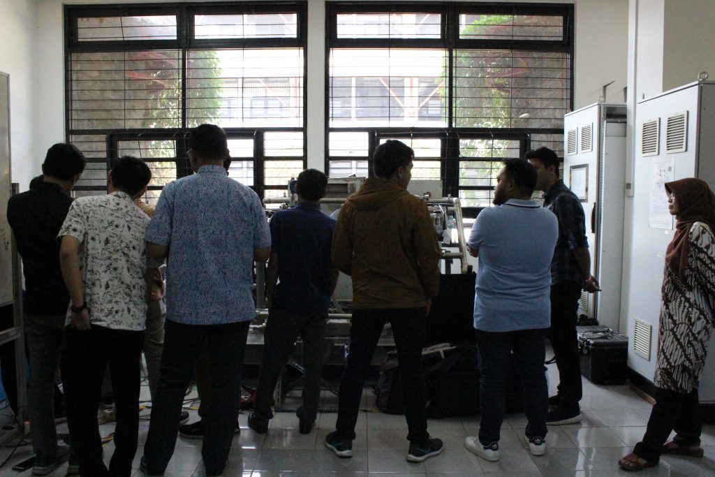 Pusat Teknologi Instrumentasi dan Otomasi Pelatihan PLC dan DCS Umum ... Pusat Teknologi Instrumentasi dan Otomasi Pelatihan PLC dan DCS Umum ...