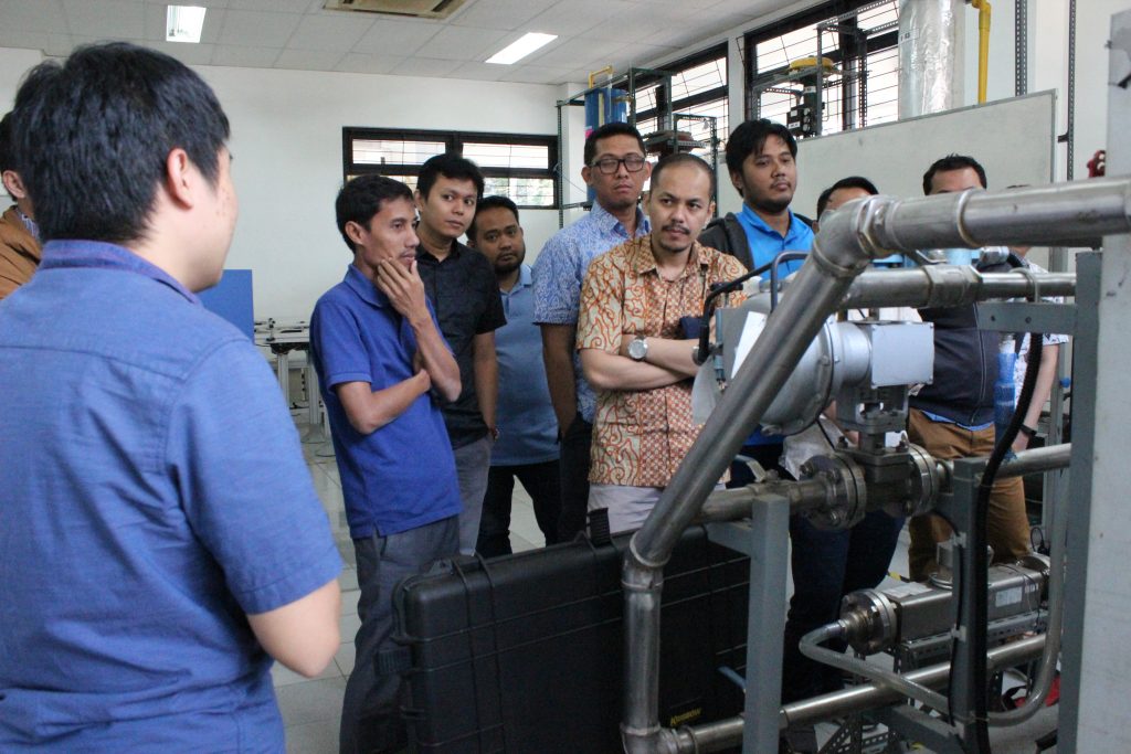 Pusat Teknologi Instrumentasi dan Otomasi Pelatihan PLC dan DCS Umum ... Pusat Teknologi Instrumentasi dan Otomasi Pelatihan PLC dan DCS Umum ...