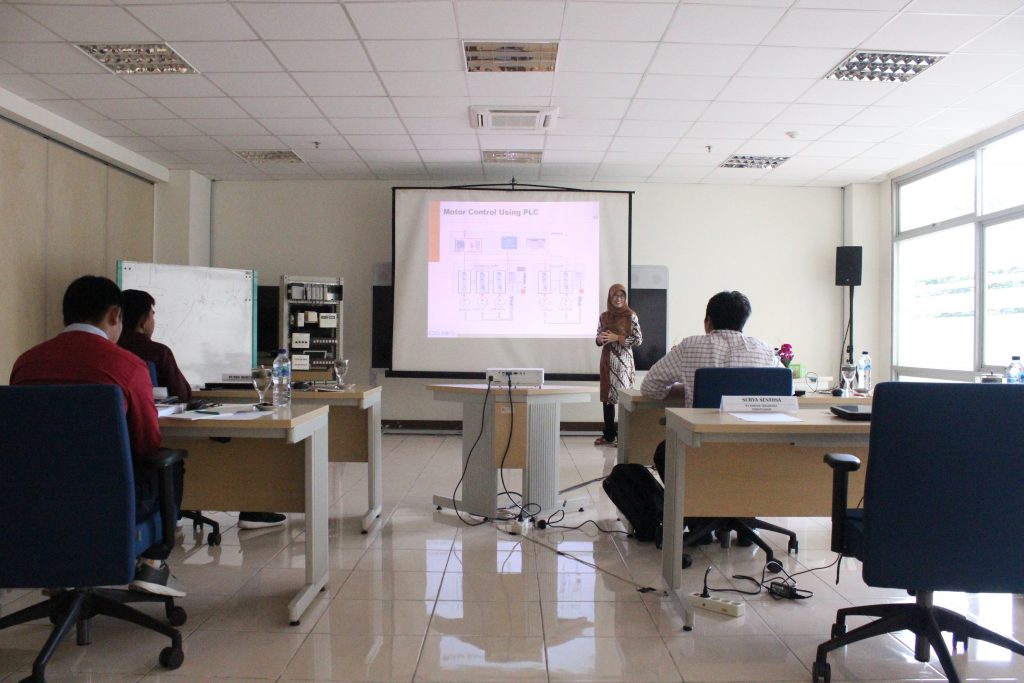 Pusat Teknologi Instrumentasi dan Otomasi Pelatihan Programmable Logic ...